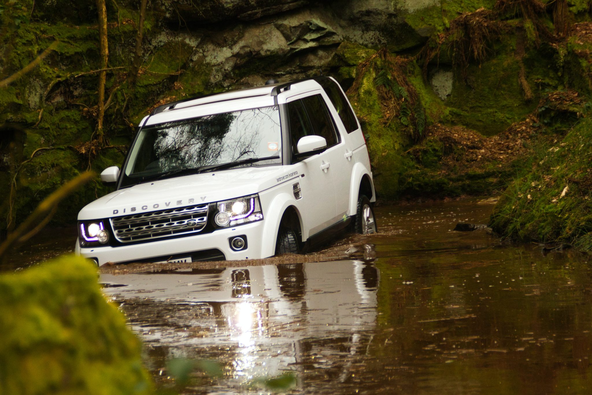 Land Rover Discovery 4 Problems: Common Issues & Solutions
